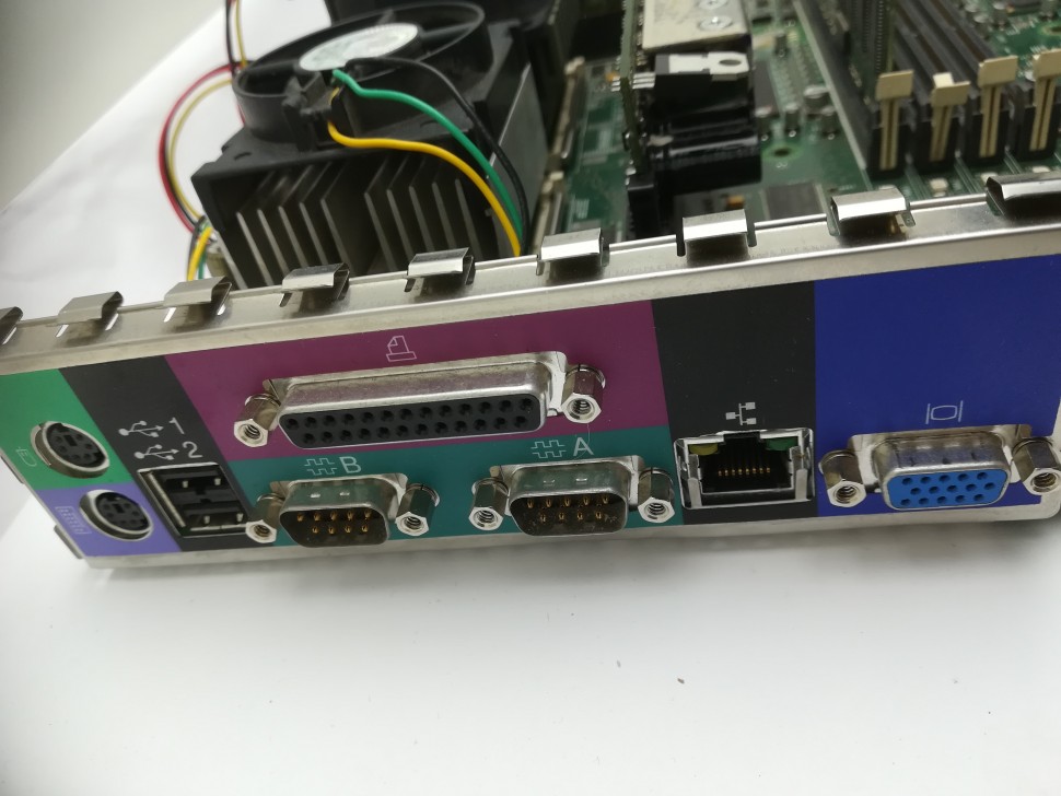 Серверная материнская плата IBM 864641X xSeries 220 + 2х Pentium III ...